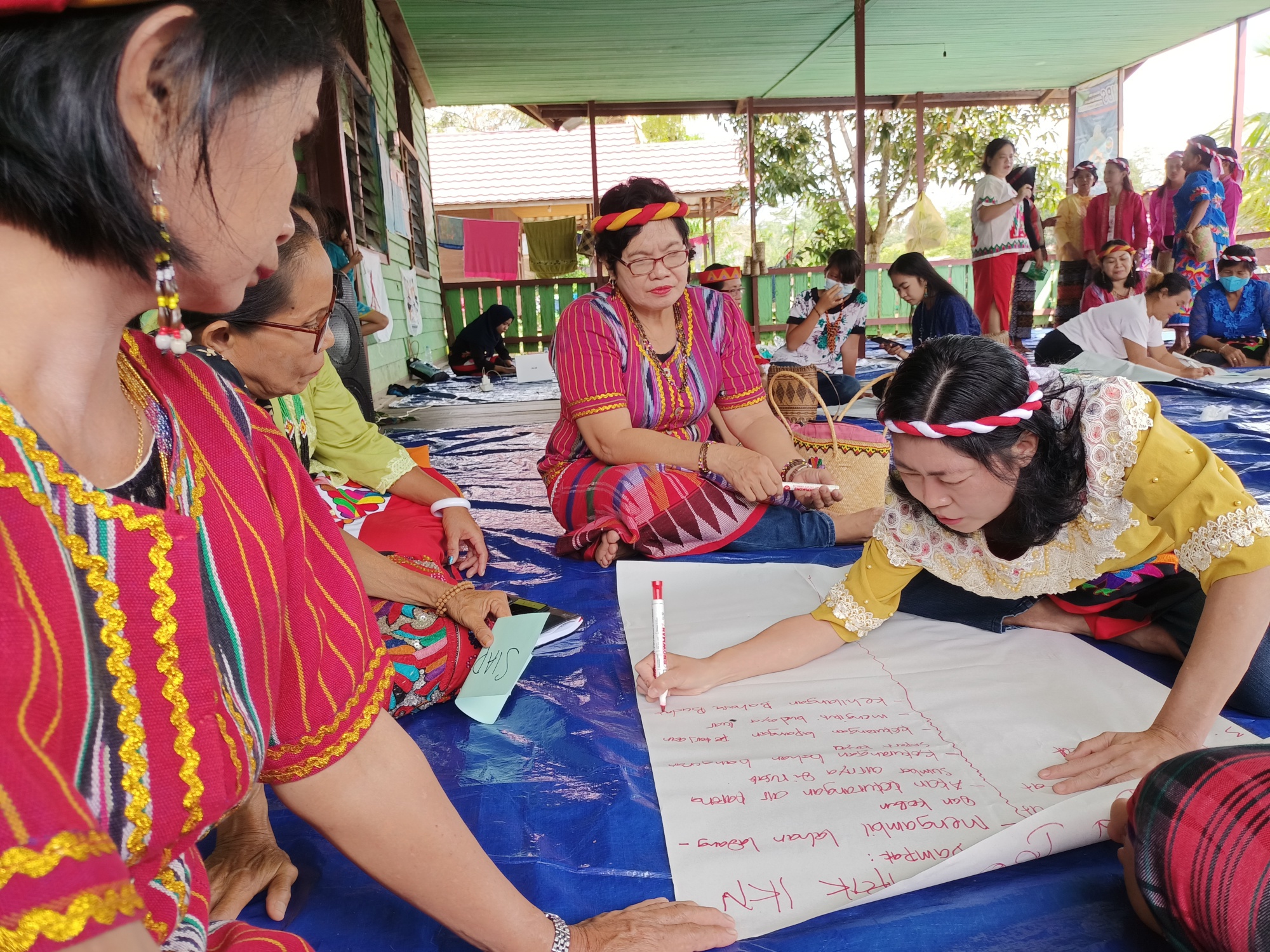 INDIGENOUS WOMEN FIGHTING TO SAVE LAND AND LIVELIHOODS IN INDONESIA ...